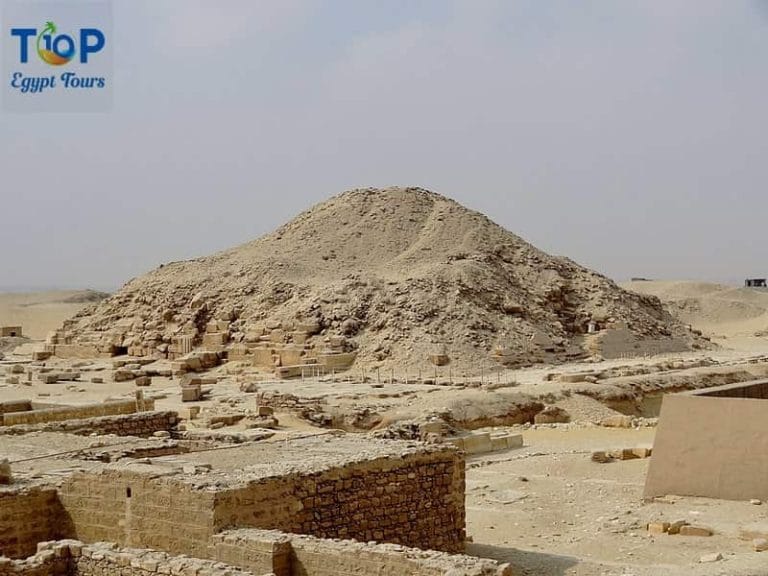 Pyramid of Unas | Top Ten Egypt