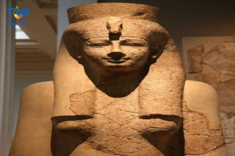 Mut vulture deity of the sky | Top Ten Egypt